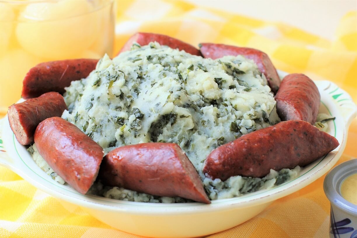 Boerenkool (Dutch Mashed Potatoe and Kale Recipe) | Kitchen Frau