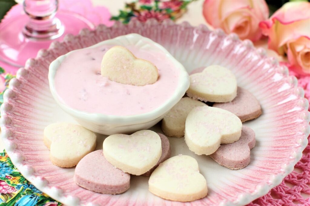 Strawberry Flip Fruit Dip for Fruit, Cookies, Cake | Kitchen Frau