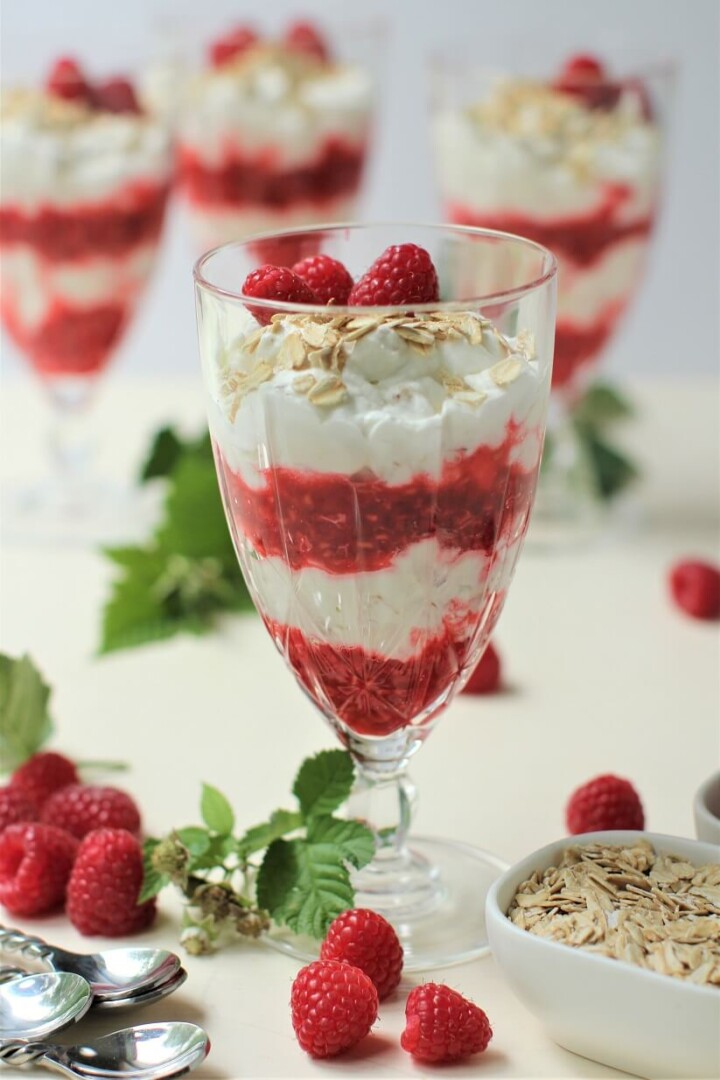 Cranachan (Scottish Raspberry & Oat Cream Parfaits) | Kitchen Frau