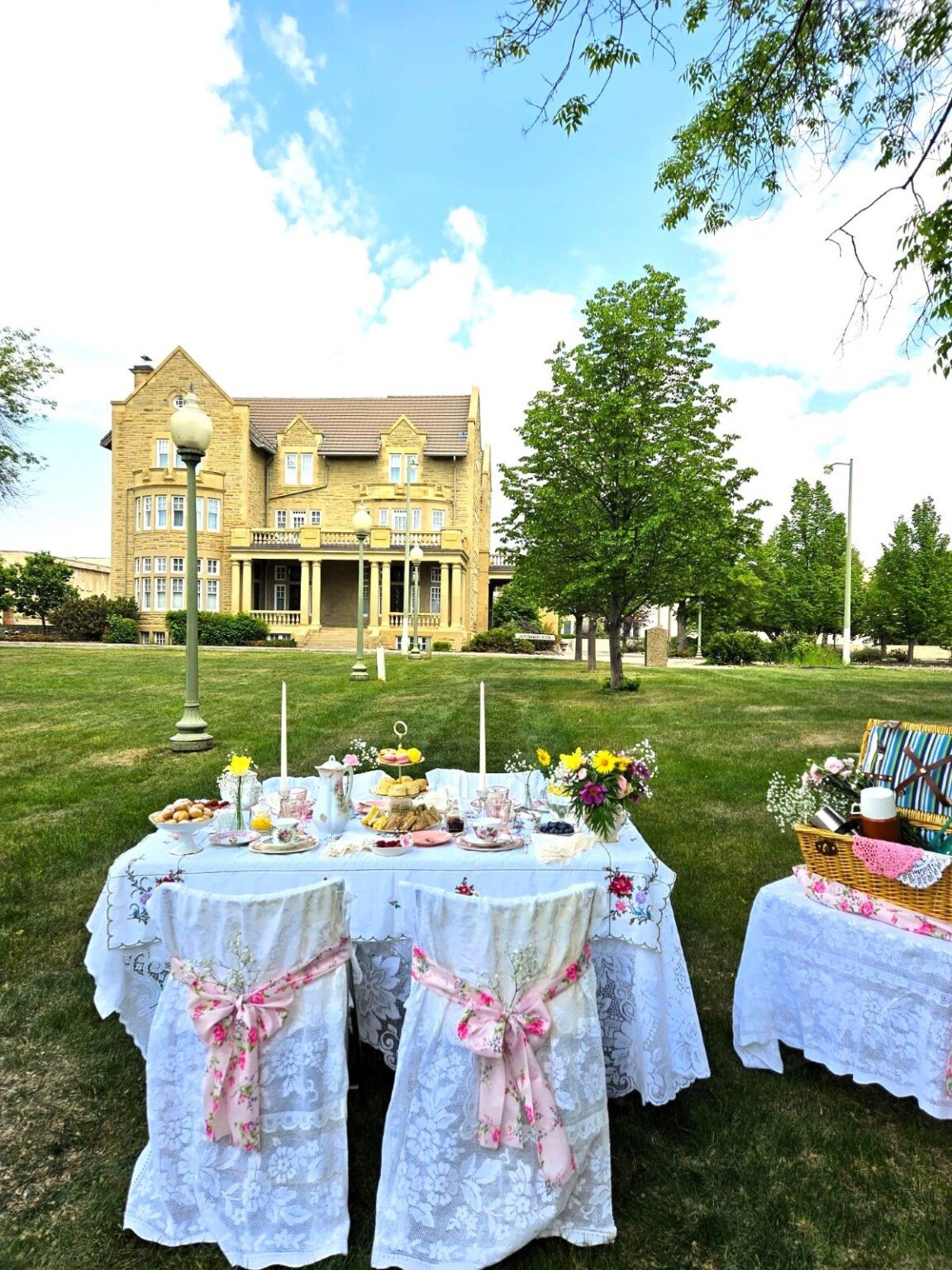 Coronation Chicken Salad Sandwiches and a Perfect Afternoon Tea Picnic ...