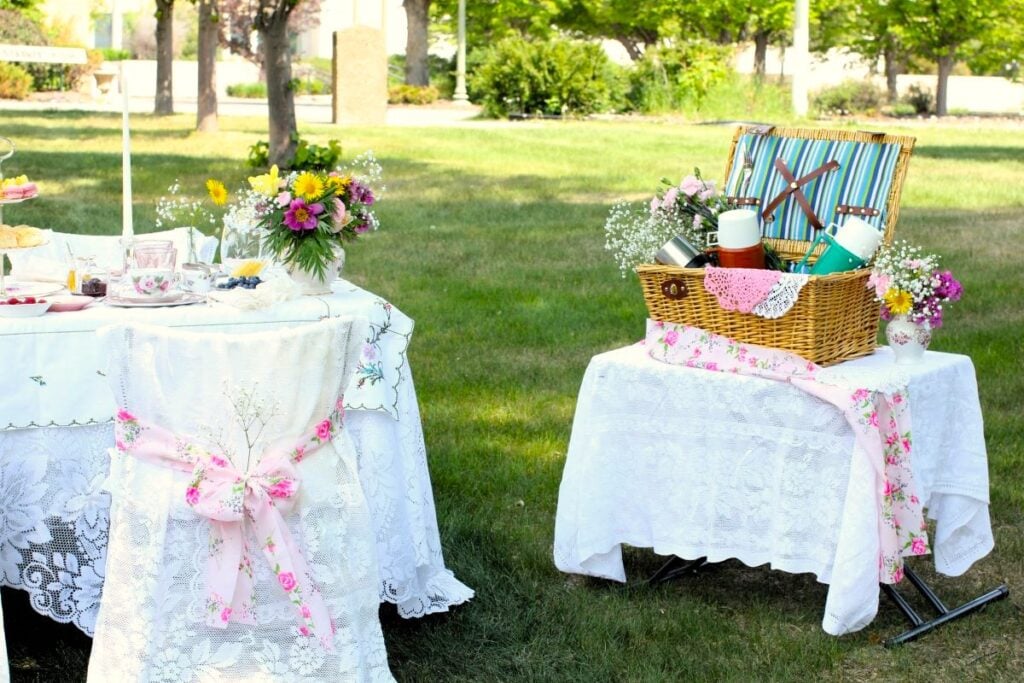 Coronation Chicken Salad Sandwiches and a Perfect Afternoon Tea Picnic ...