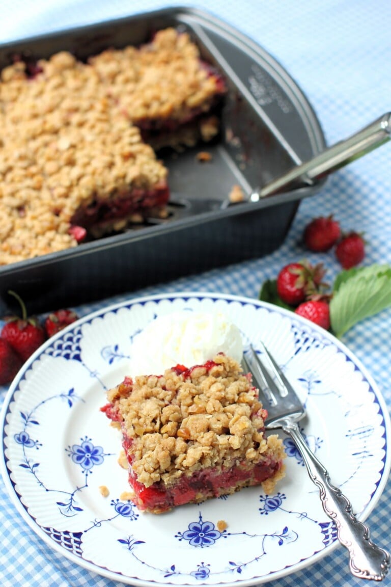 Jammy Berry Bars - Kitchen Frau